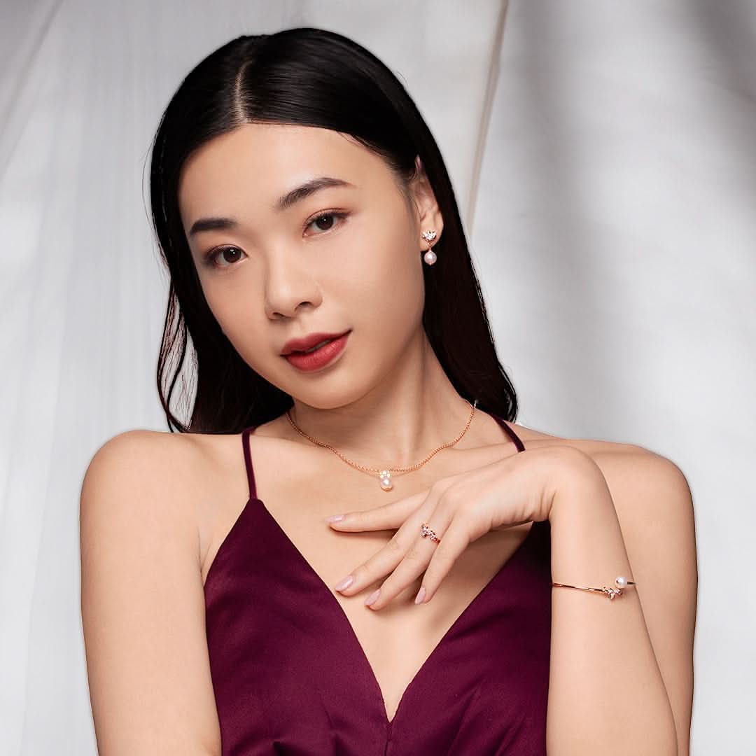 Lotus Set – Carrie K.
